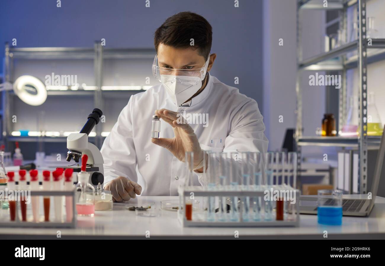 Medical science lab hi-res stock photography and images - Alamy