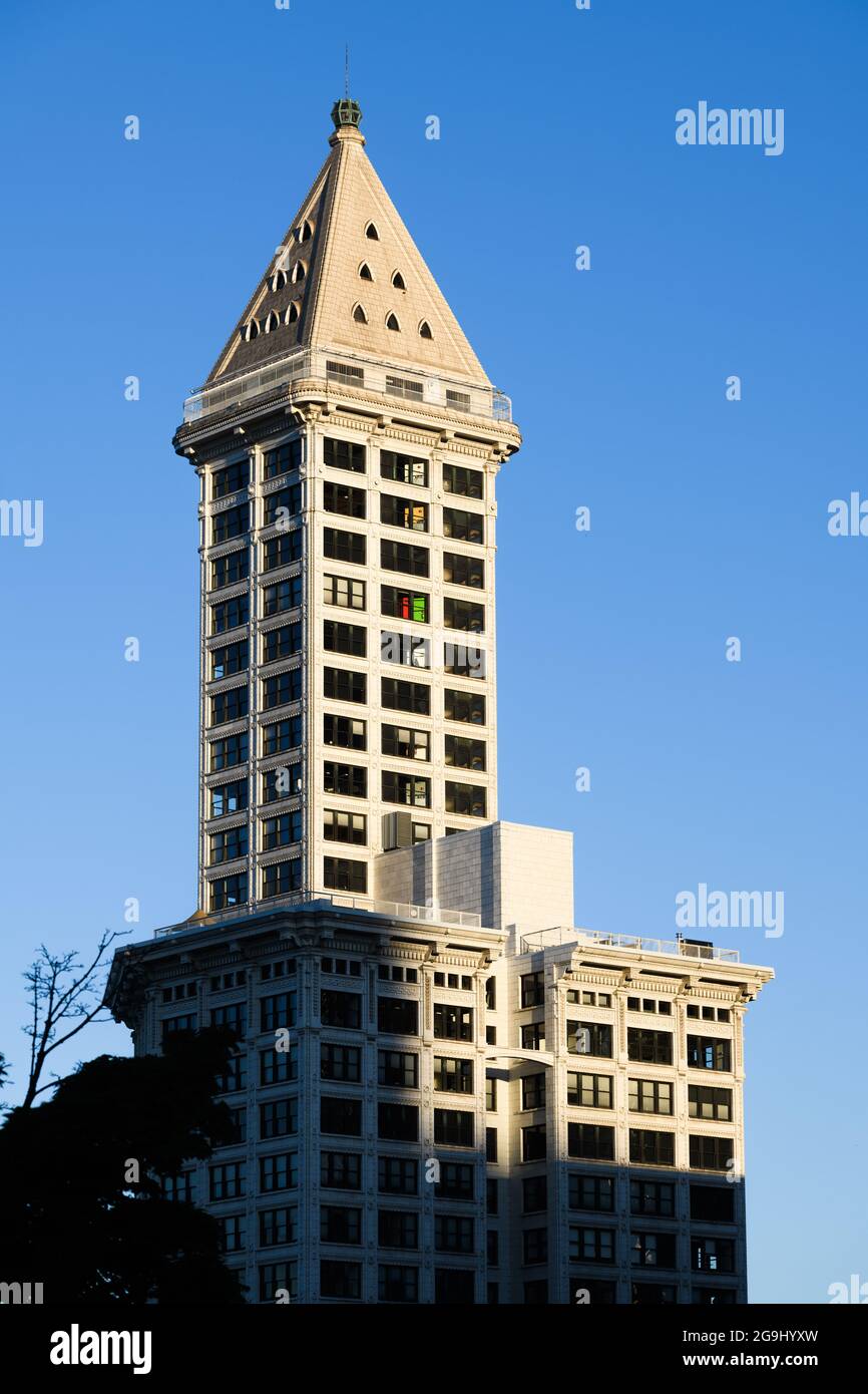 Seattle skyscraper hi-res stock photography and images - Alamy