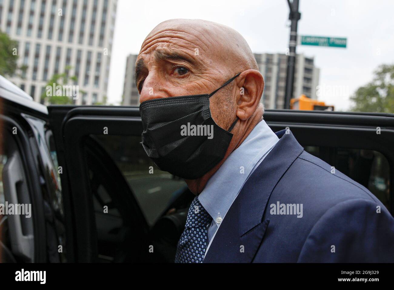 Thomas barrack hi-res stock photography and images - Alamy