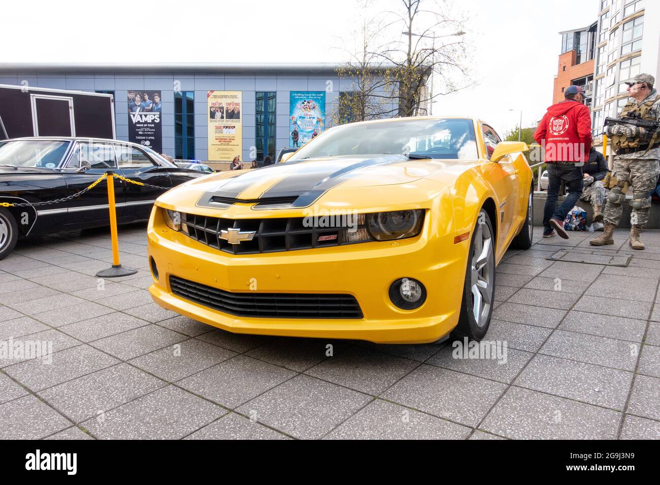 Bumblebee transformers car hi-res stock photography and images - Alamy
