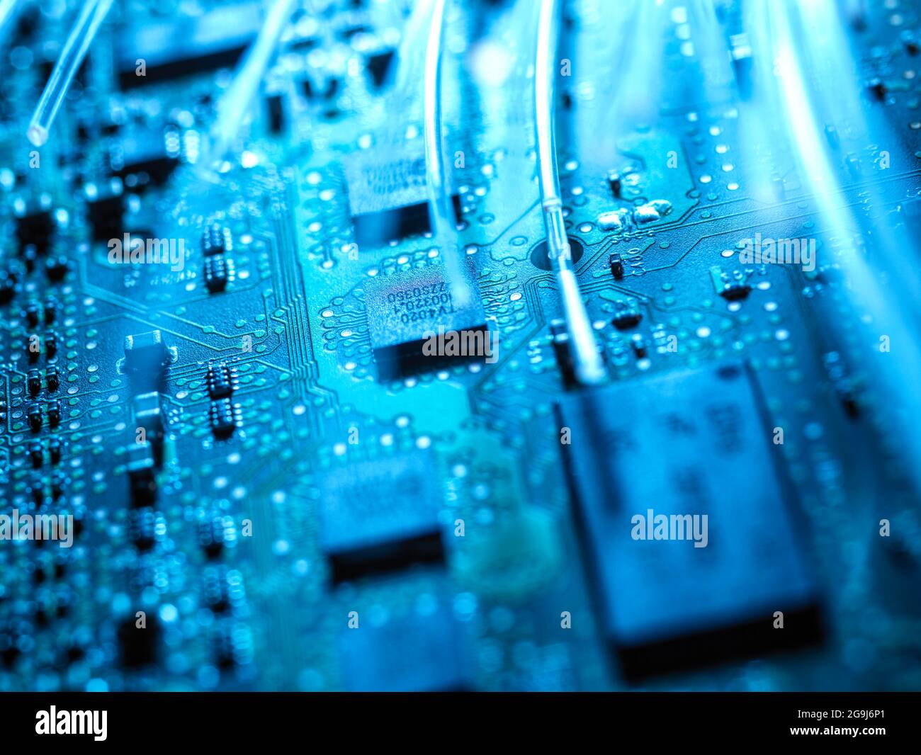 Full fibre internet hi-res stock photography and images - Alamy
