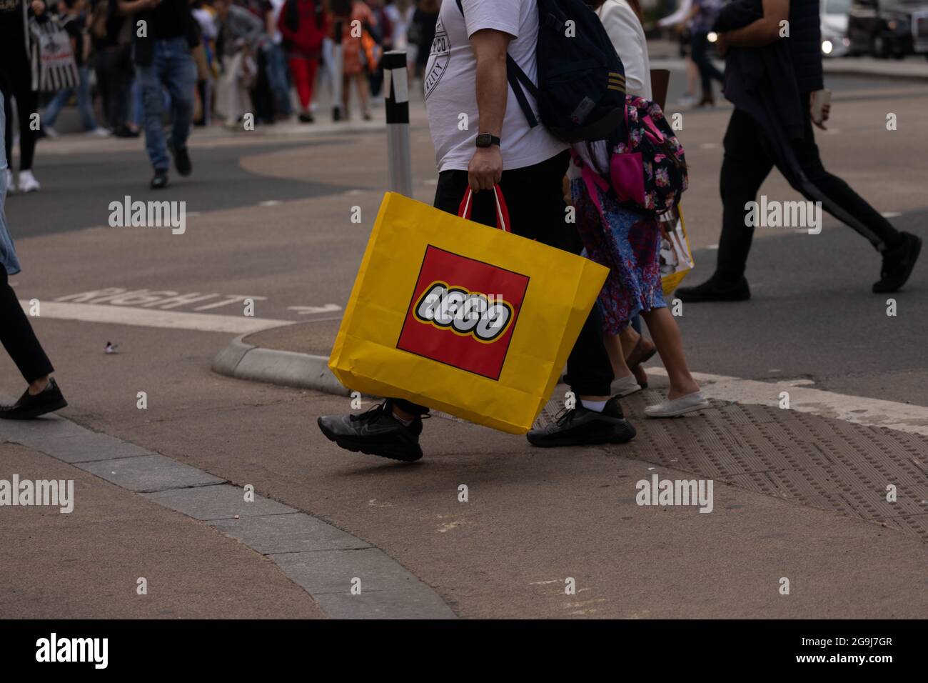 Hamleys bags hi-res stock photography and images - Alamy