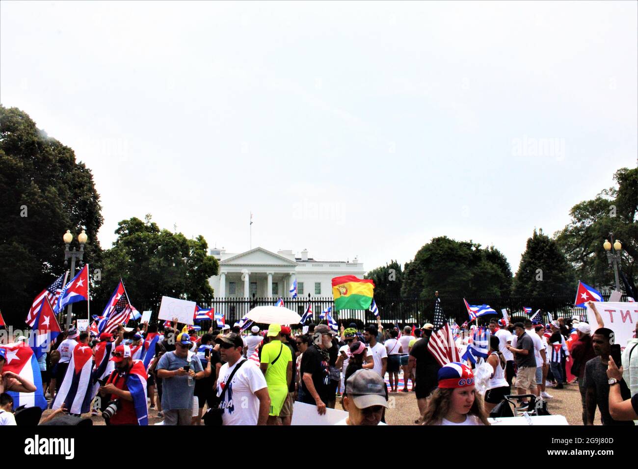 Sos flag hi-res stock photography and images - Alamy