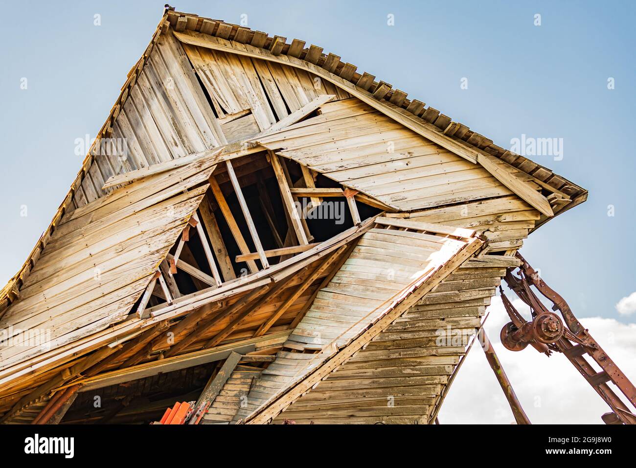 Pullman, Washington, USA. May 22, 2021. The roof of a collapsed barn in ...