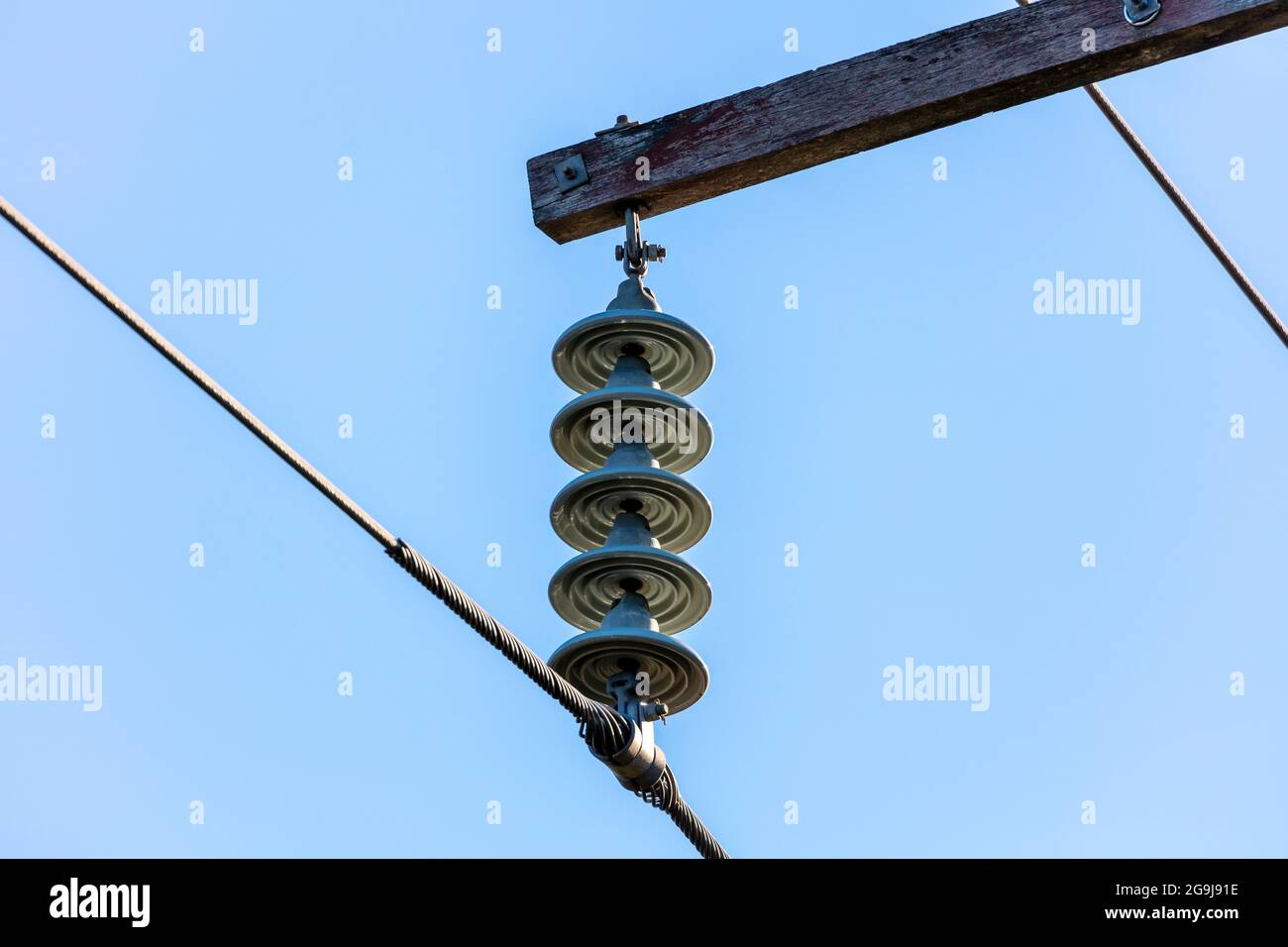 Photograph of a transmission line cable system connected to an assembly ...