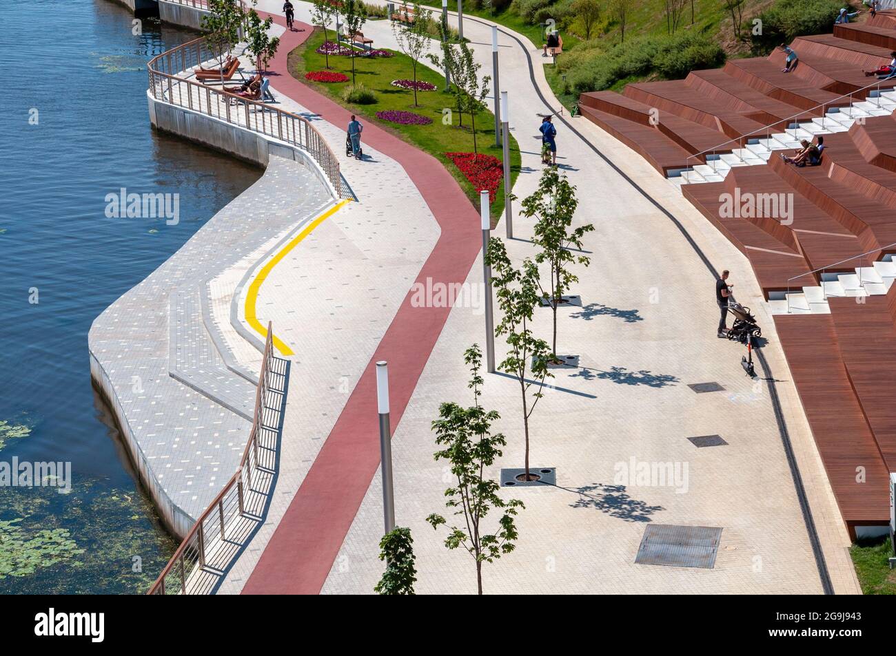 Krasnogorsk, Russia - July 22. 2021 Zhivopisnaya embankment on the ...