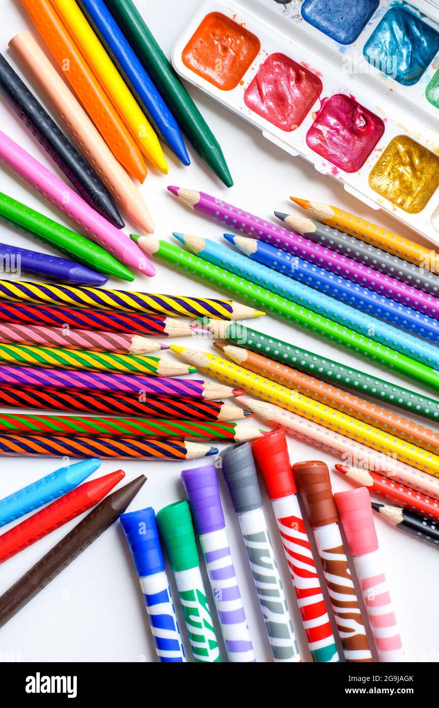 Subjects for drawing. Colored pencils, crayons, markers and paints on ...