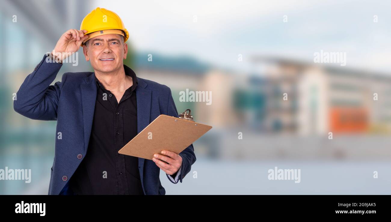 Autonomous worker hi-res stock photography and images - Alamy