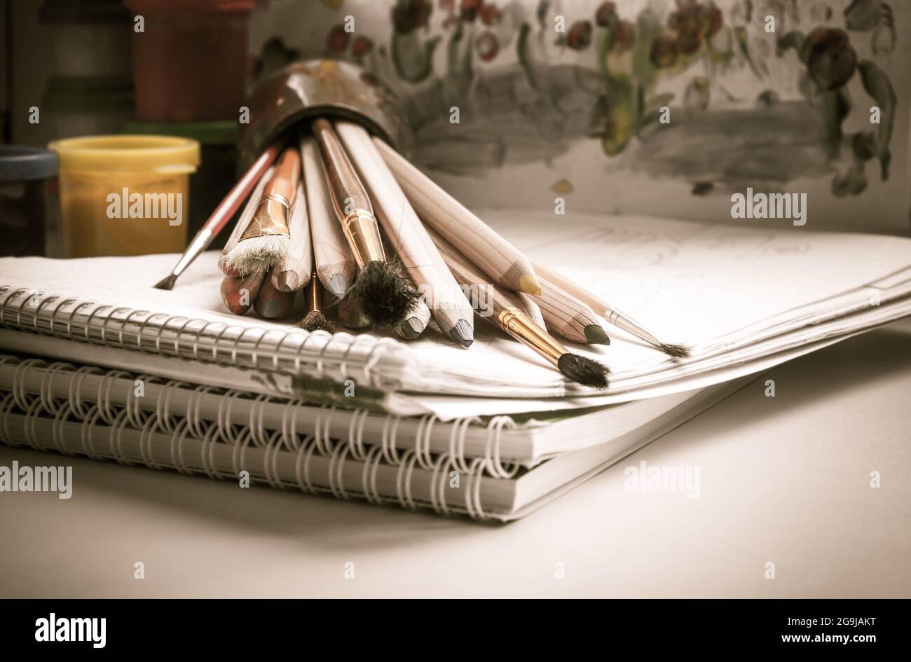 Pad drawing hi-res stock photography and images - Alamy