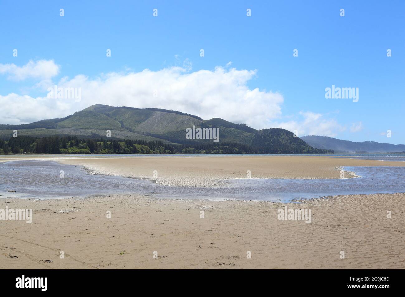 Netarts bay hi-res stock photography and images - Alamy