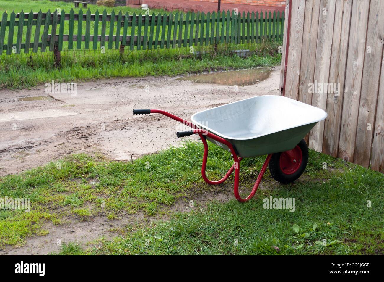 Wheelbarrow track hi-res stock photography and images - Alamy