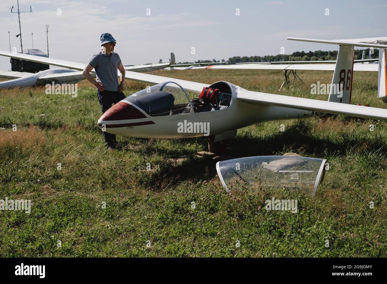 Airplane instrument panel hi-res stock photography and images - Alamy