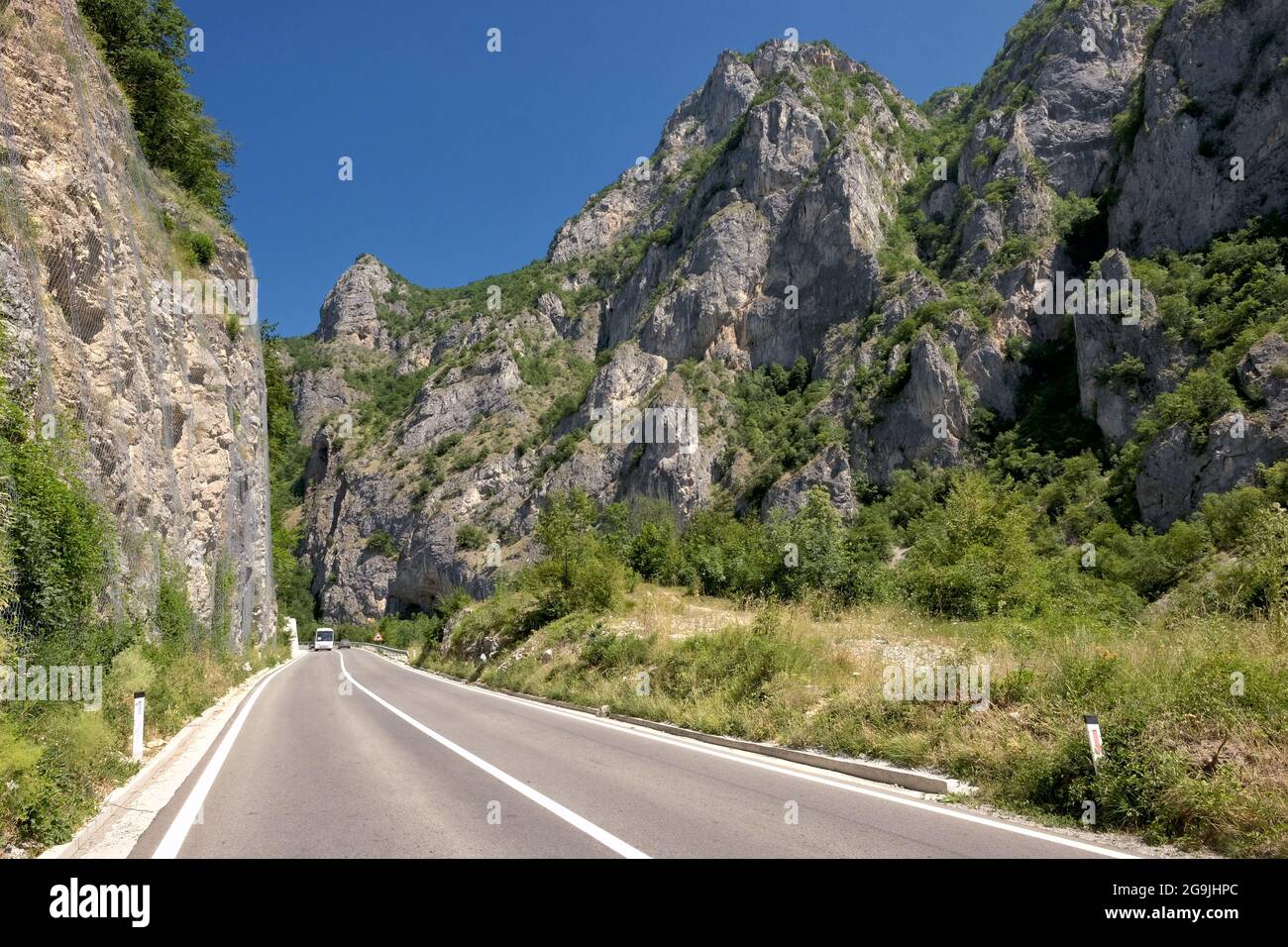 Border country mountain hi-res stock photography and images - Alamy
