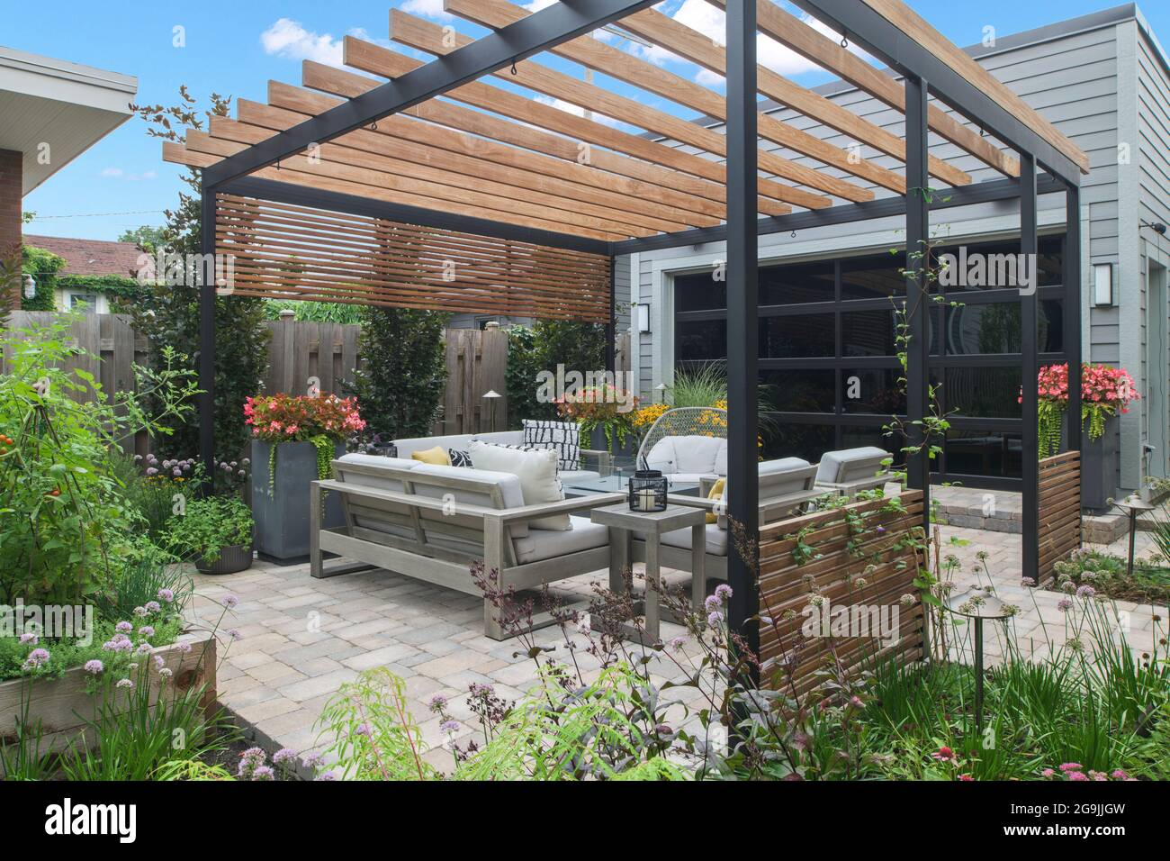 Residential - Exterior Space Stock Photo - Alamy