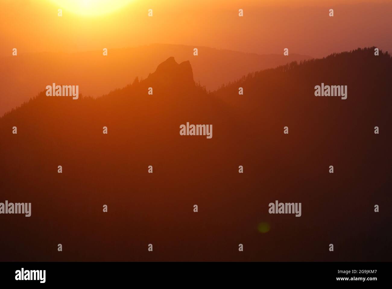 View from High Rock Lookout in the South Cascade Mountains of ...