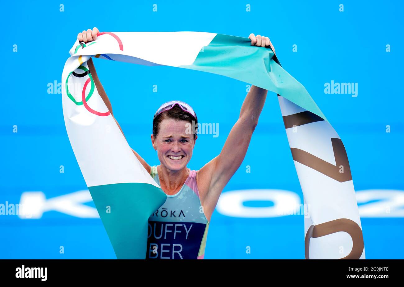Bermuda's Flora Duffy celebrates winning the Women's Triathlon at the ...