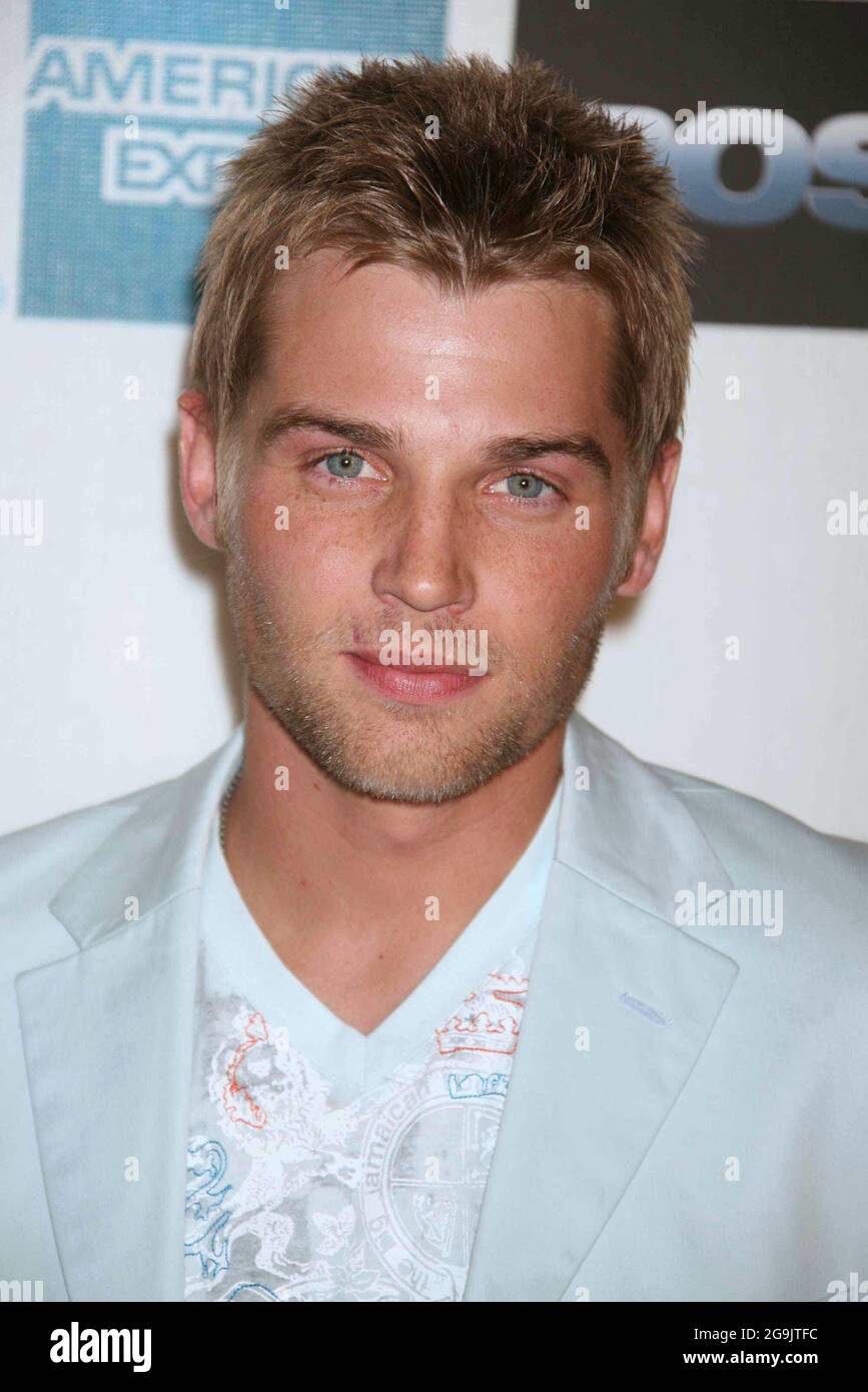 Mike Vogel attends the 5th Annual Tribeca Film Festival premiere of ...