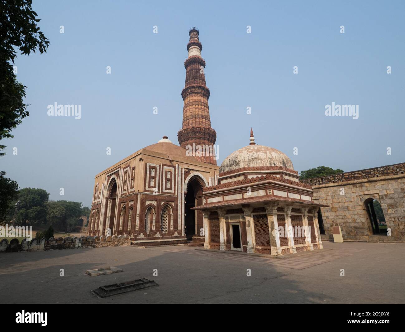 Qutb Minar, Qutb Complex, UNESCO World Heritage Site, Mehrauli ...