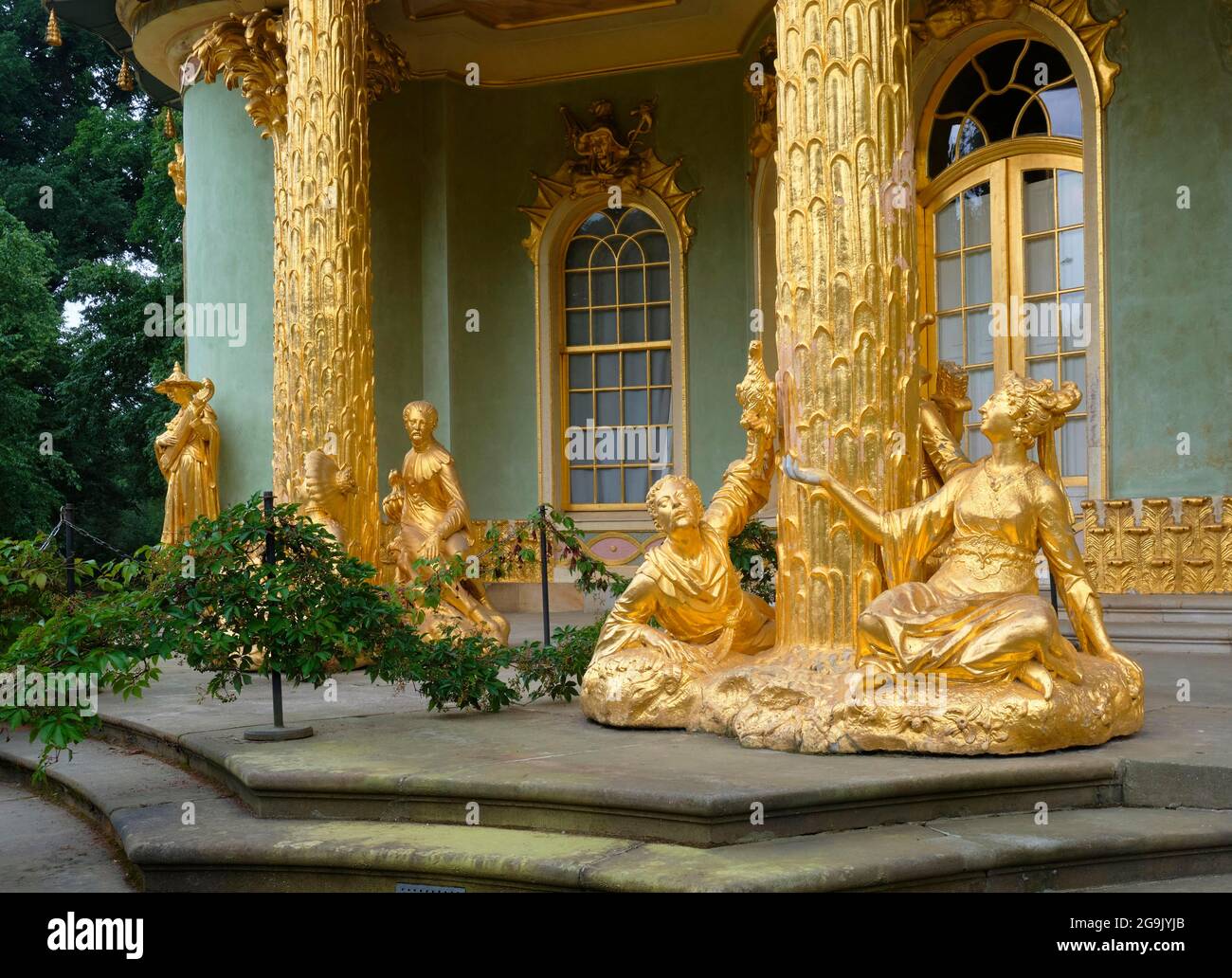 Group of figures, gilded, Chinese Tea House, Sanssouci Palace Park ...