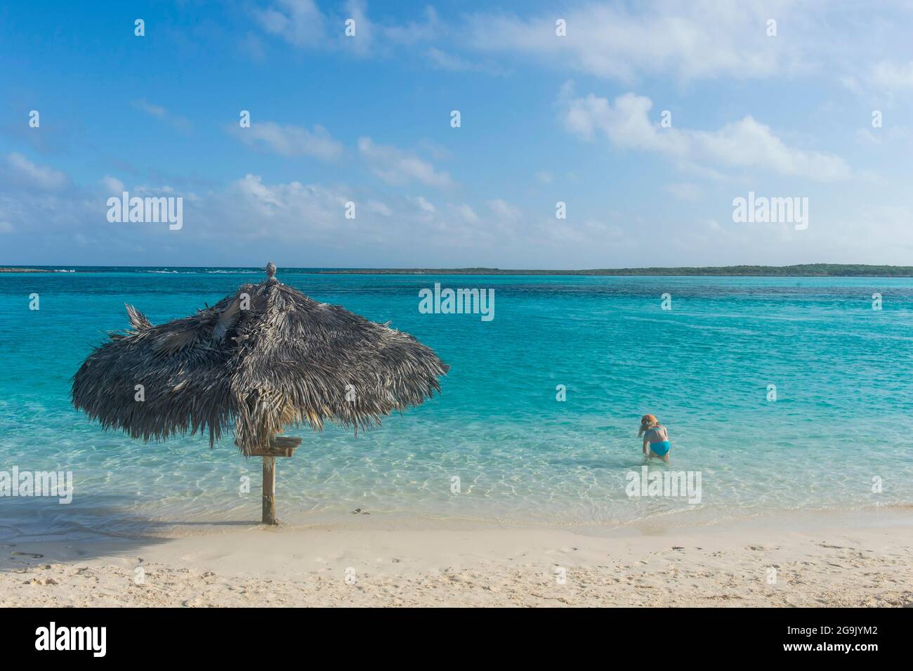 Turquoise waters and a white sand beach, Exumas, Bahamas, Caribbean ...