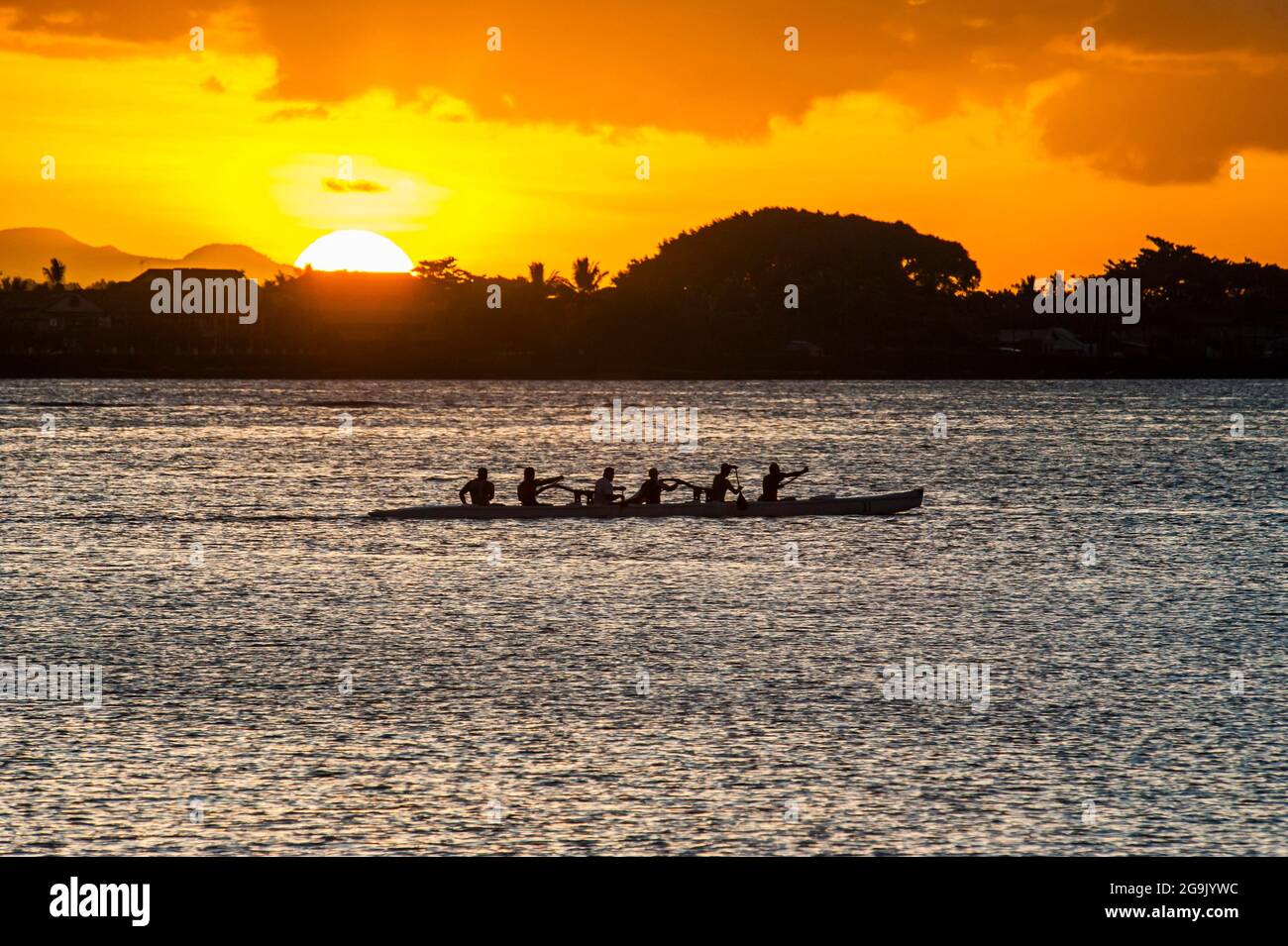 Evening rowing hi-res stock photography and images - Alamy