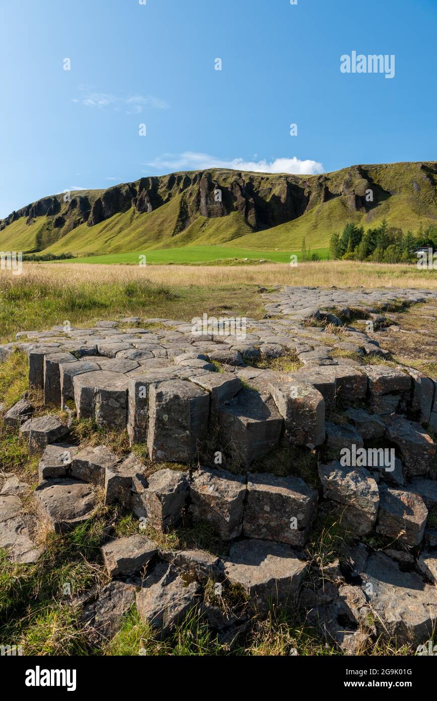Kirkjugolf basalt columns hi-res stock photography and images - Alamy