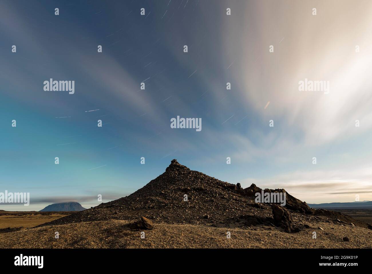 Faint star hi-res stock photography and images - Alamy