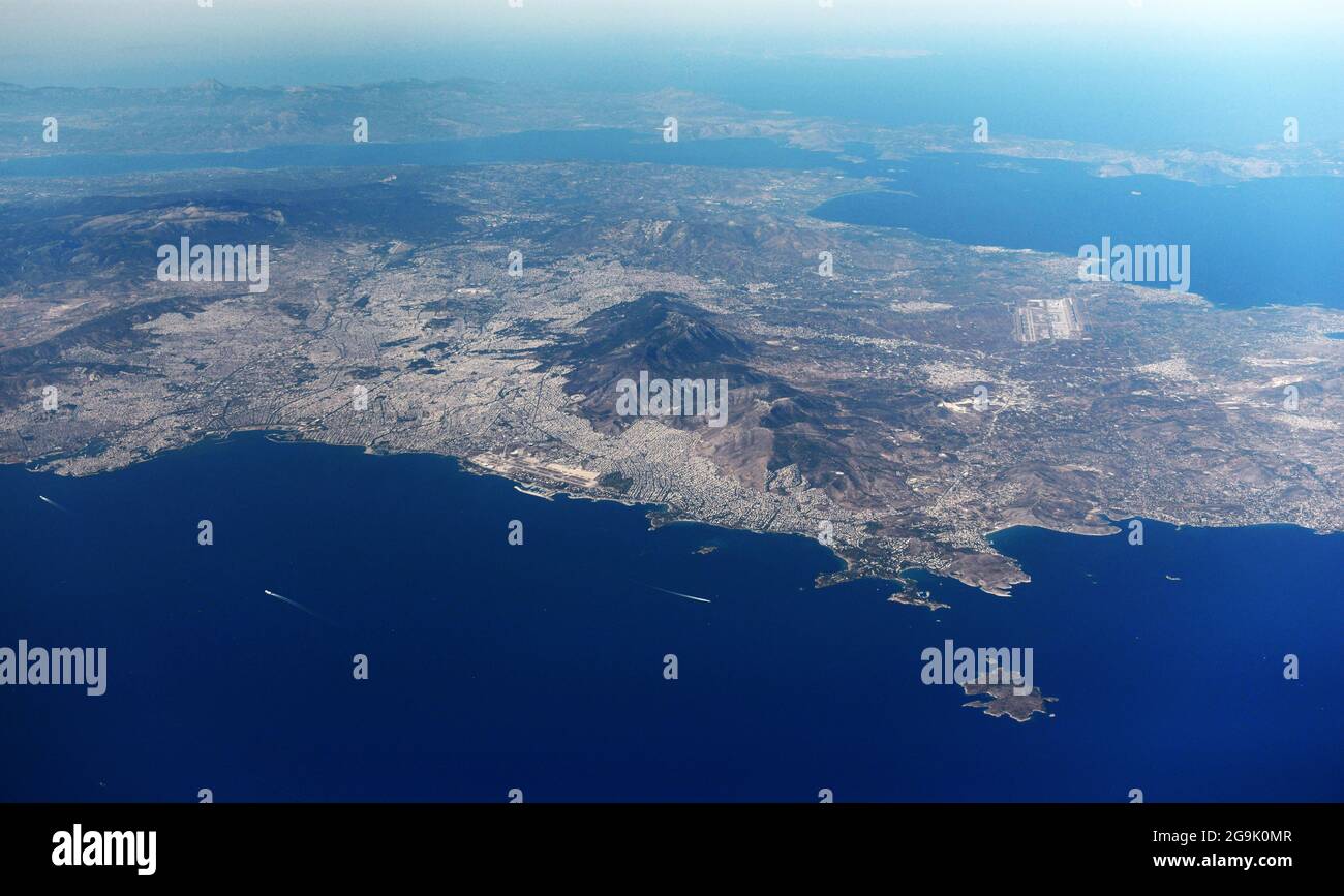 Metropolis of athens hi-res stock photography and images - Alamy