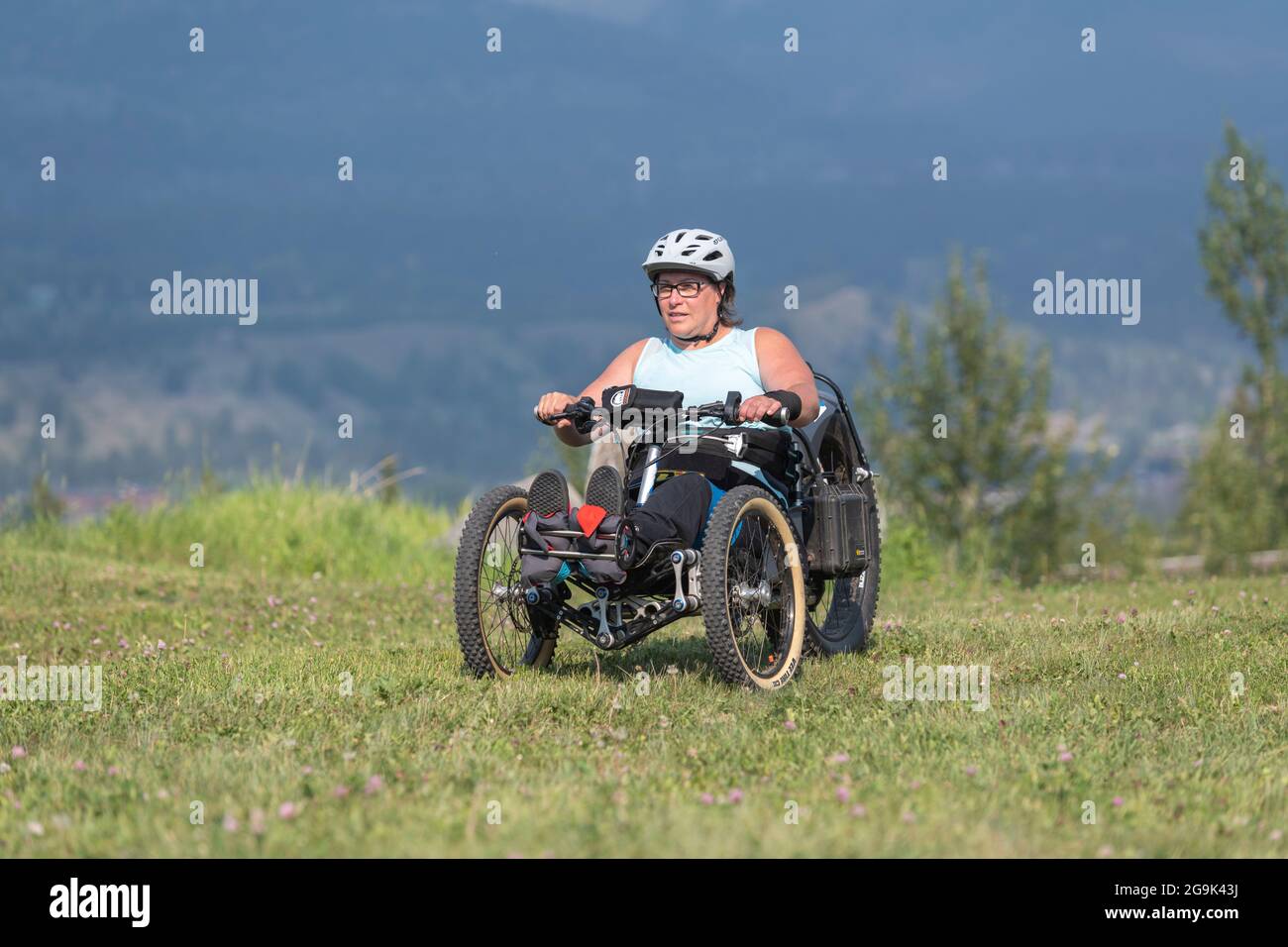 Adaptive sports participants using Bowhead Reach powered adaptive ...