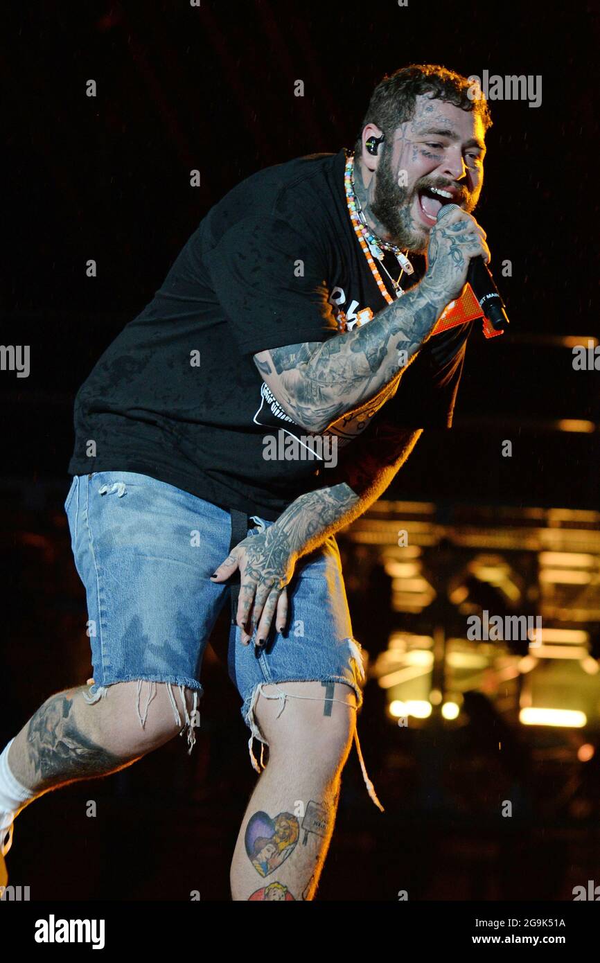 Miami Gardens, FL, USA. 25th July, 2021. Post Malone performs during ...