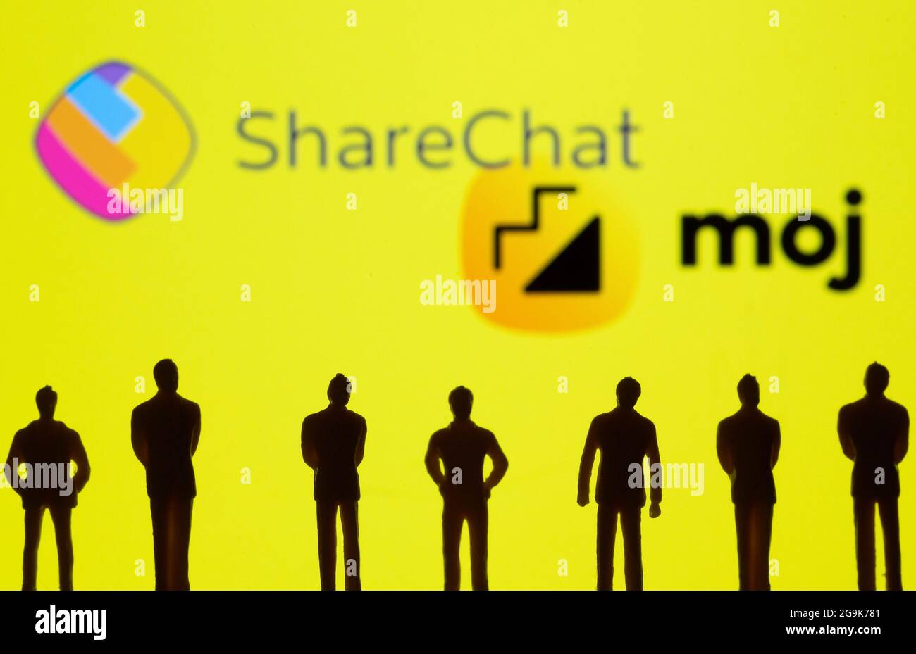 Sharechat logo hi-res stock photography and images - Alamy