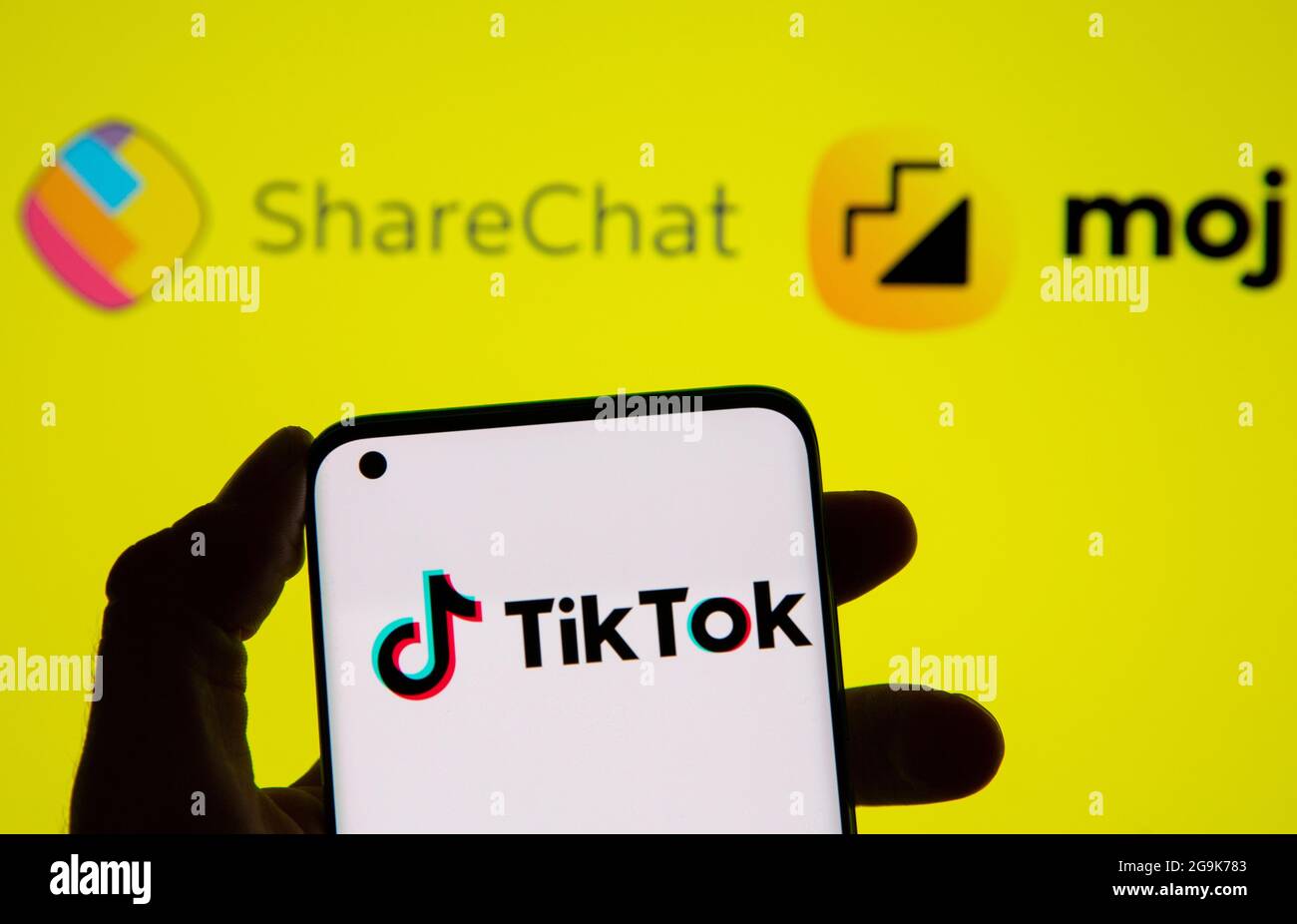 Sharechat logo hi-res stock photography and images - Alamy