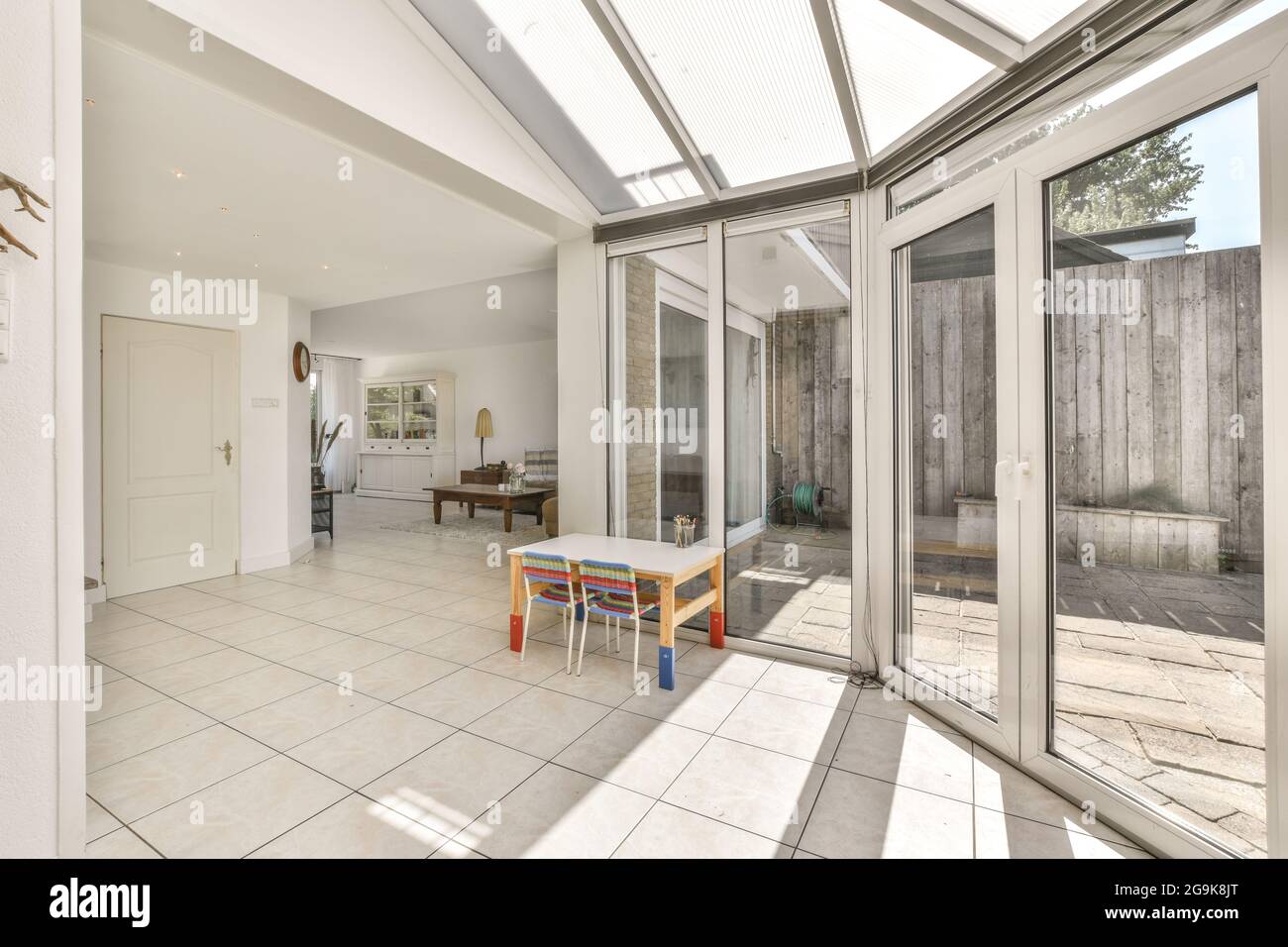 Bright interior design of a luxury house Stock Photo - Alamy