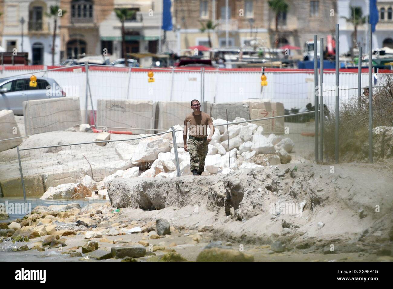 Unexploded world war ii bomb hi-res stock photography and images - Alamy
