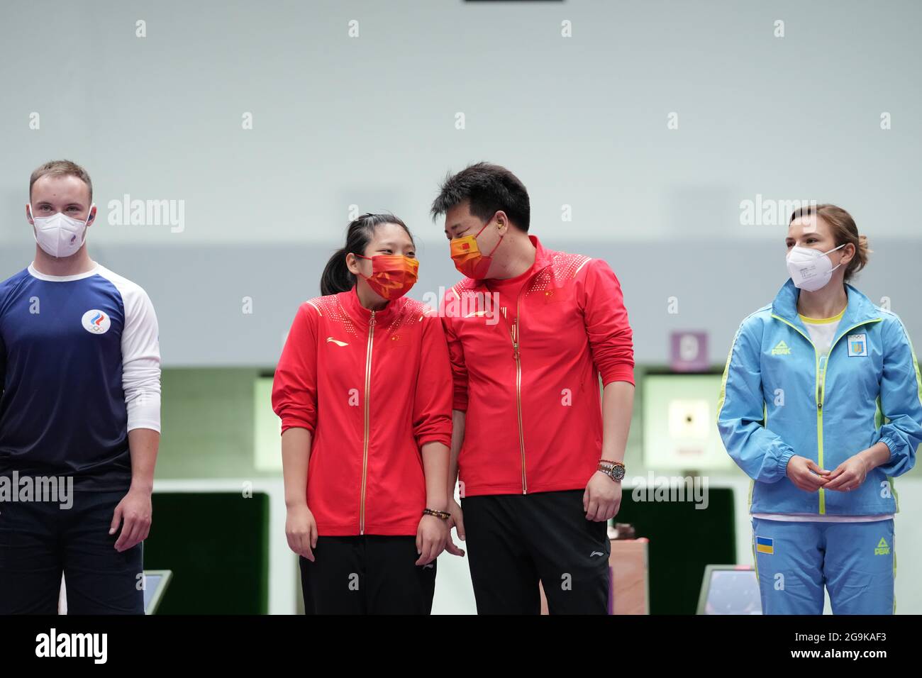 Tokyo, Japan. 27th July, 2021. Pang Wei (R, center) and Jiang Ranxin (L ...
