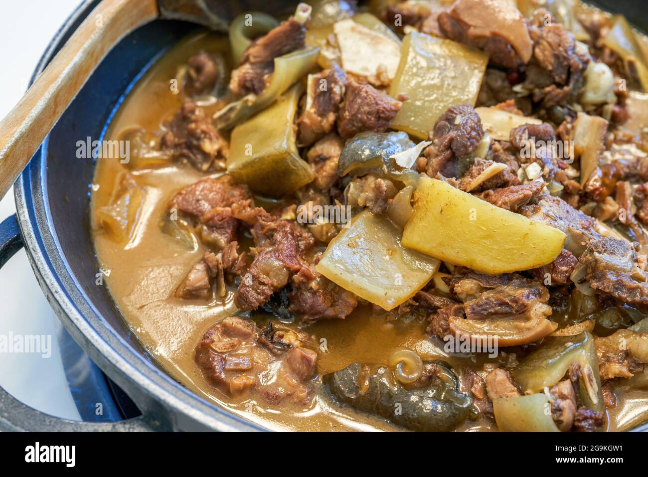 Turtle roast chicken hi-res stock photography and images - Alamy