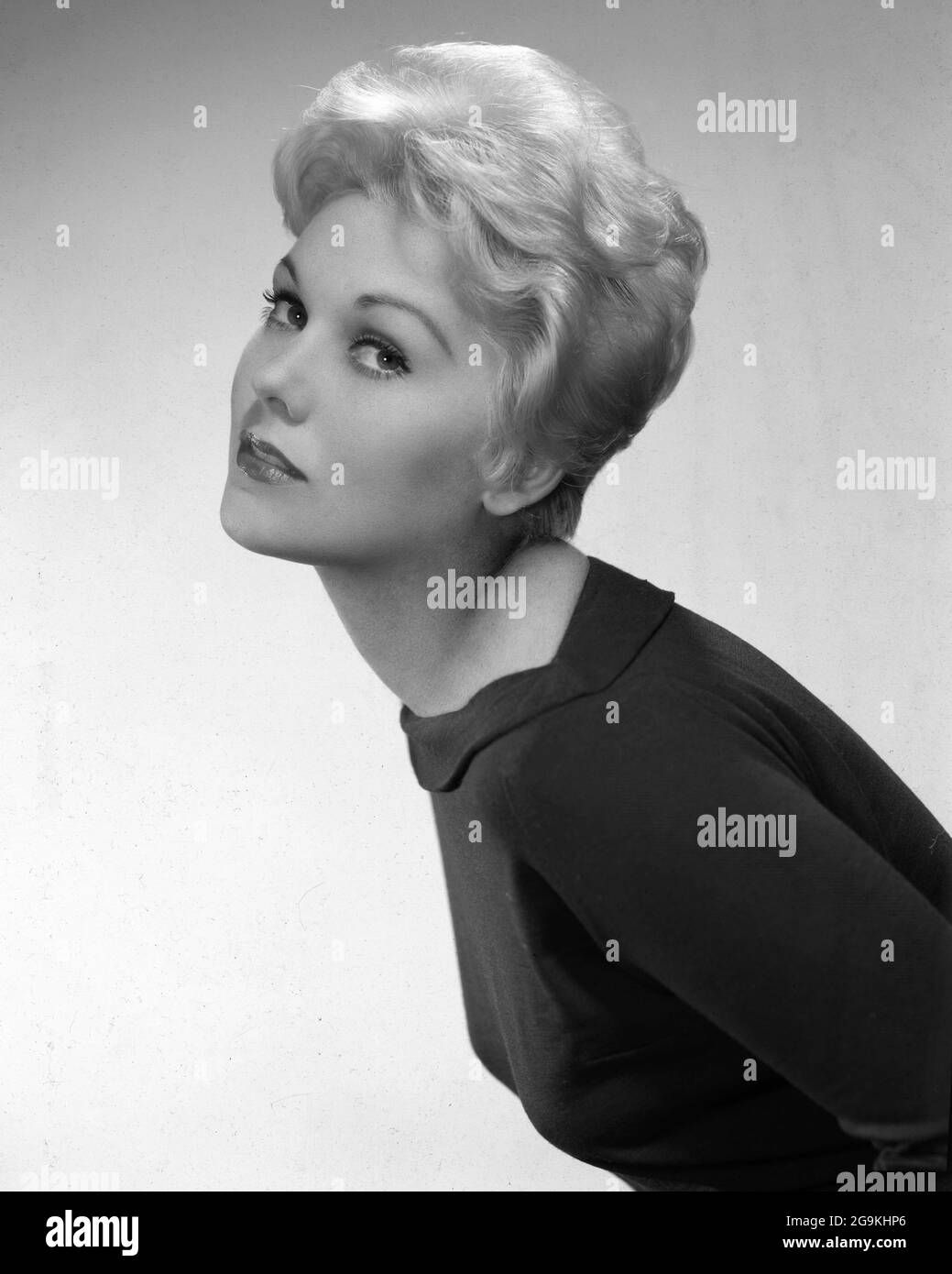 Pal joey 1957 kim novak hi-res stock photography and images - Alamy