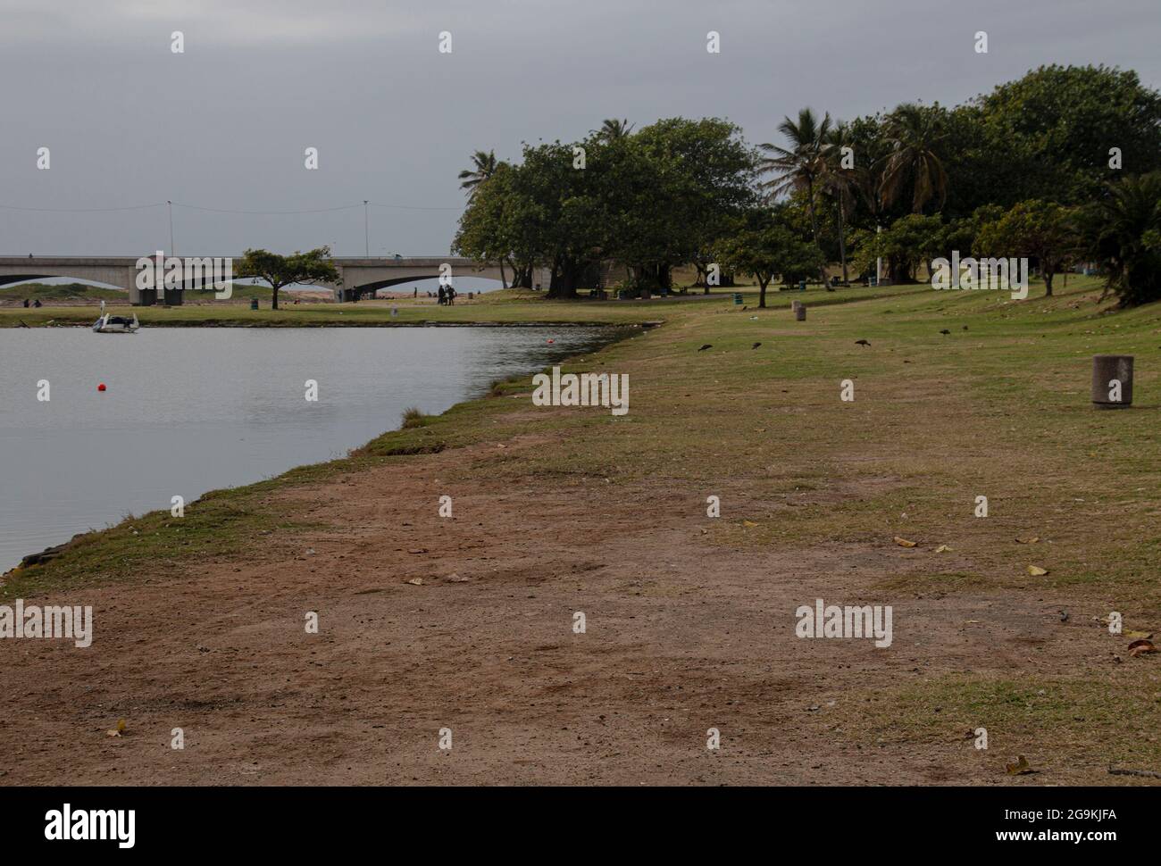 Arched motorway bridge over durban's umgeni river Stock Photo - Alamy