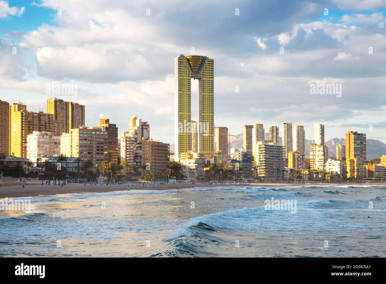 Crowded beach benidorm hi-res stock photography and images - Alamy