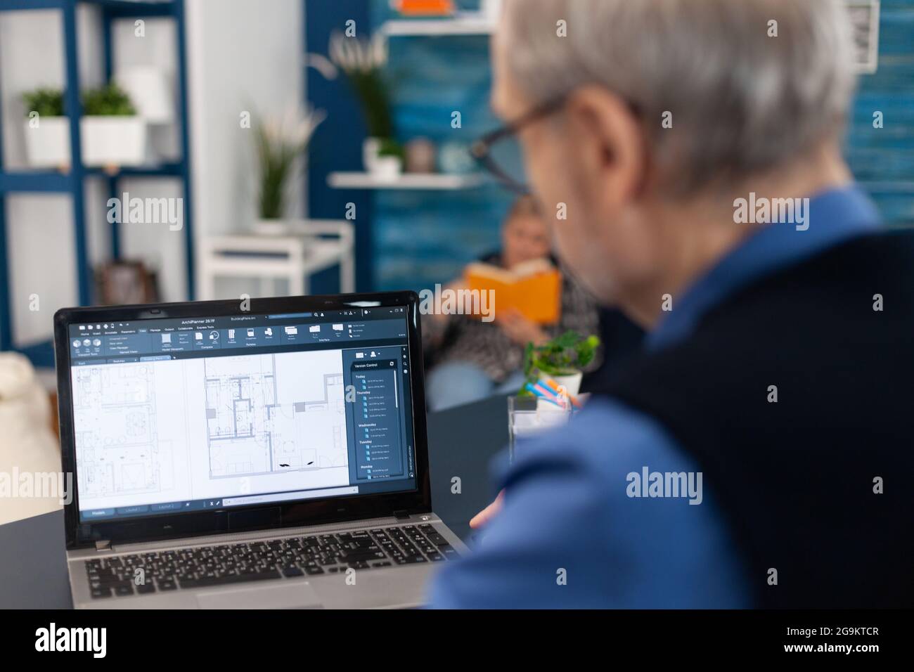 Engineer finish project hi-res stock photography and images - Alamy