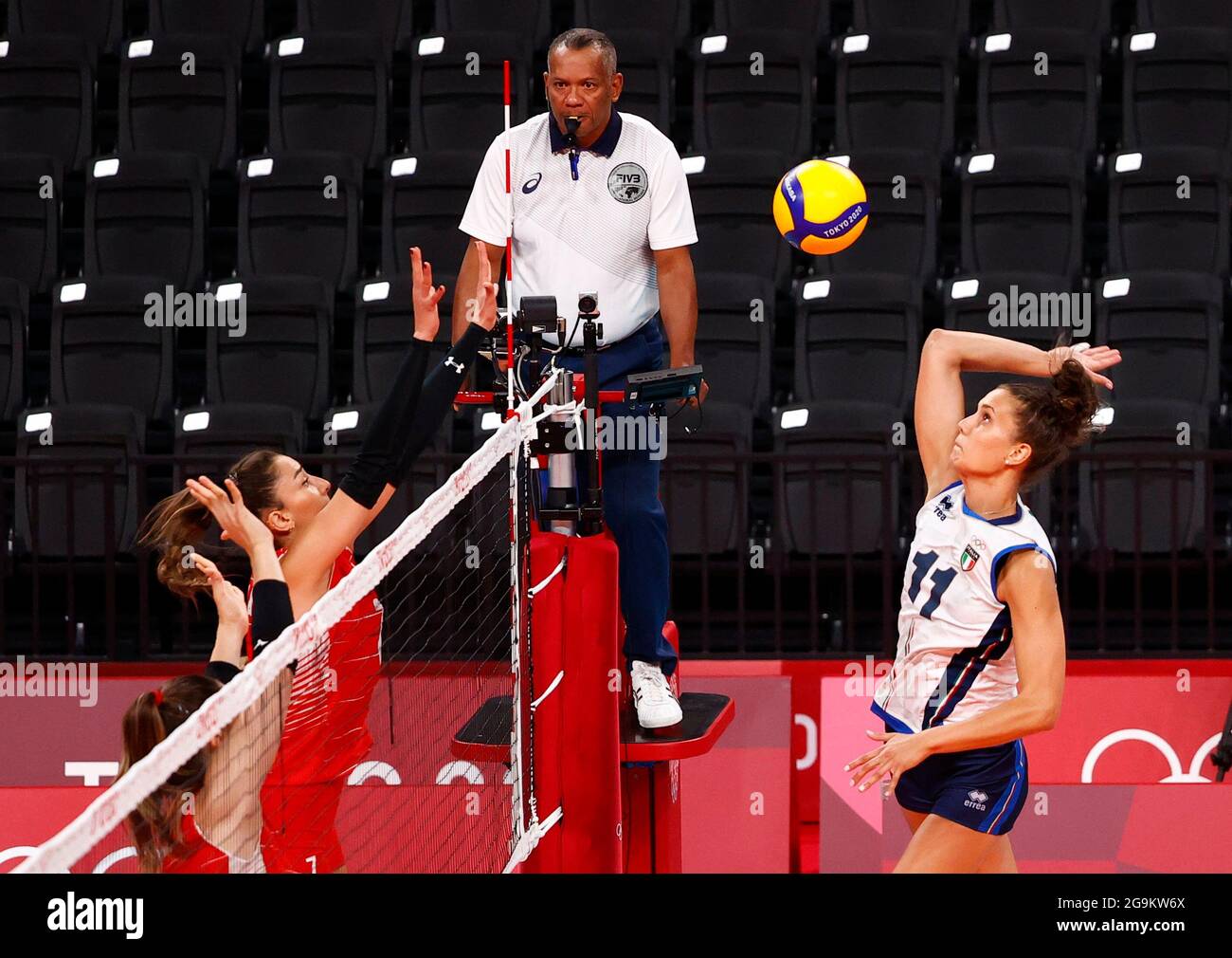 Anna danesi of italy hi-res stock photography and images - Alamy