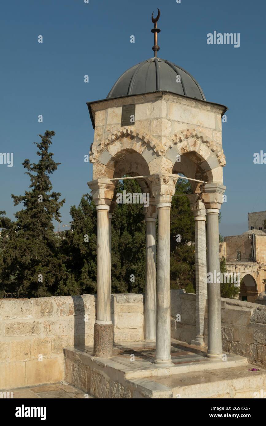 The Dome of Khidr, originally built in the 10th century CE extensively ...