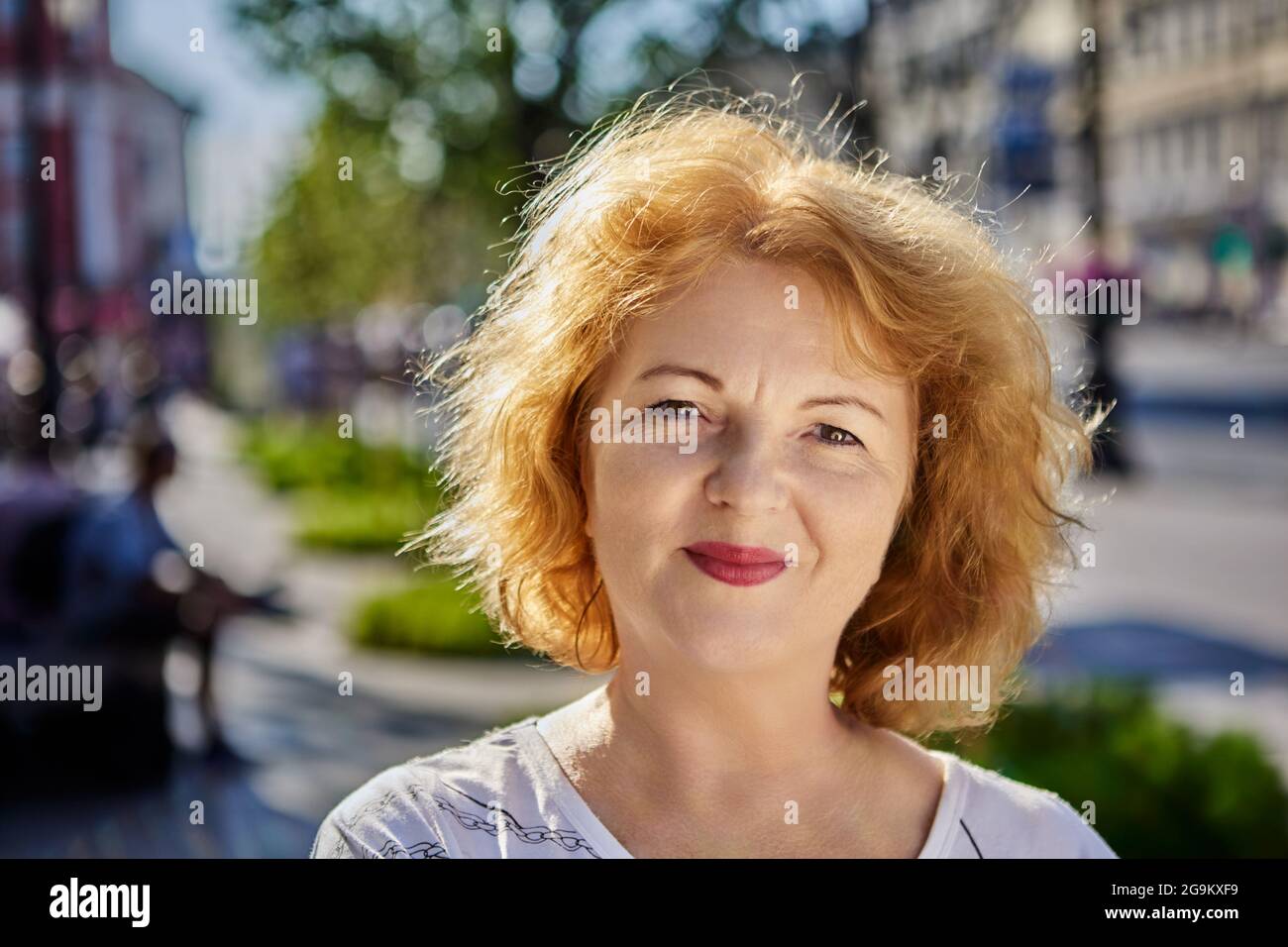 Beautiful middle aged women hi-res stock photography and images - Alamy