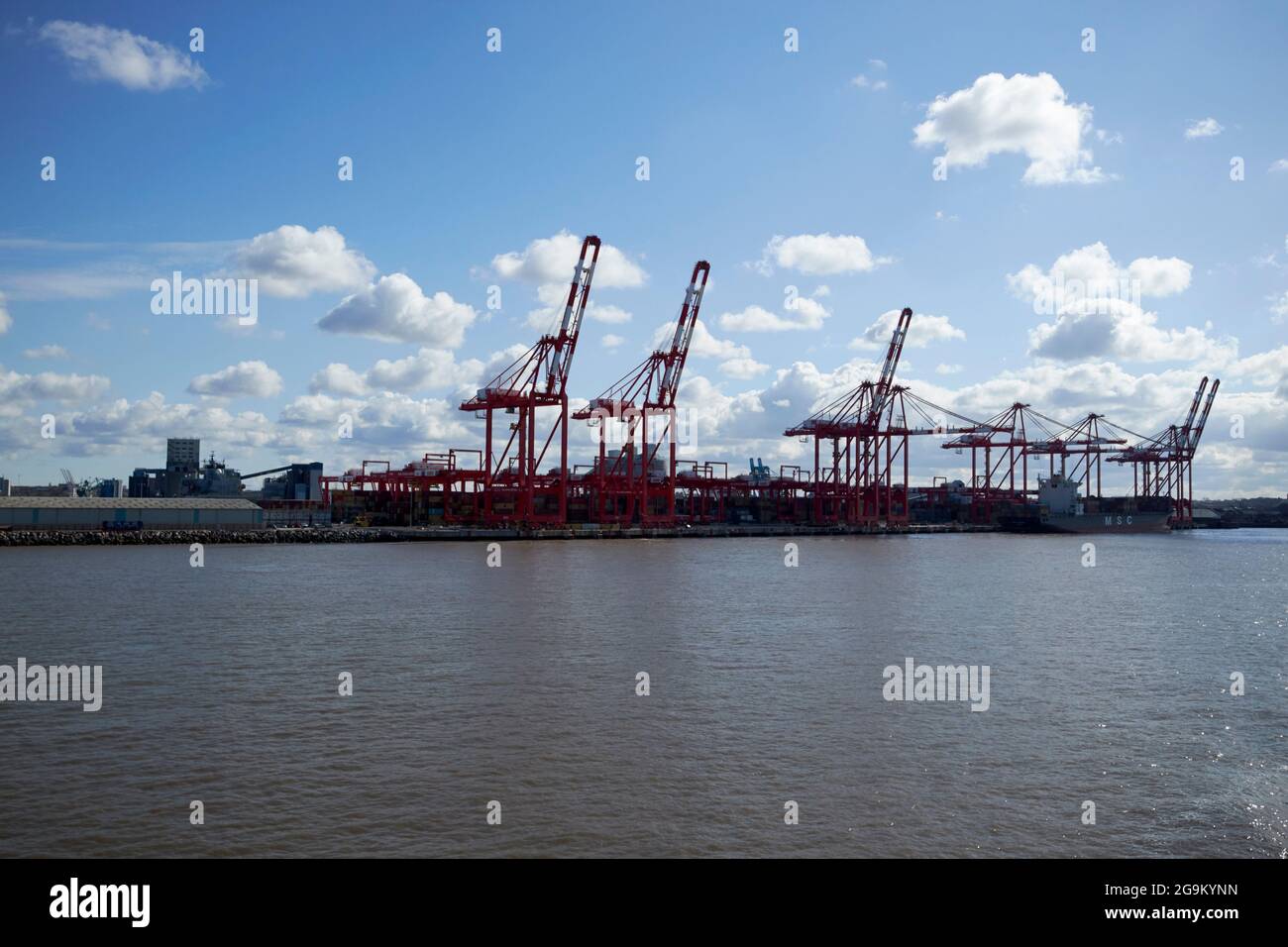 Liverpool 2 container terminal hi-res stock photography and images - Alamy