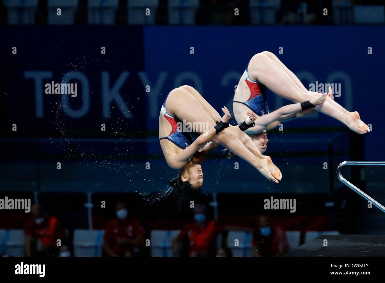 Tokyo, Japan. 27th July, 2021. Edeen Cheng and Lois Toulson (GBR) in ...