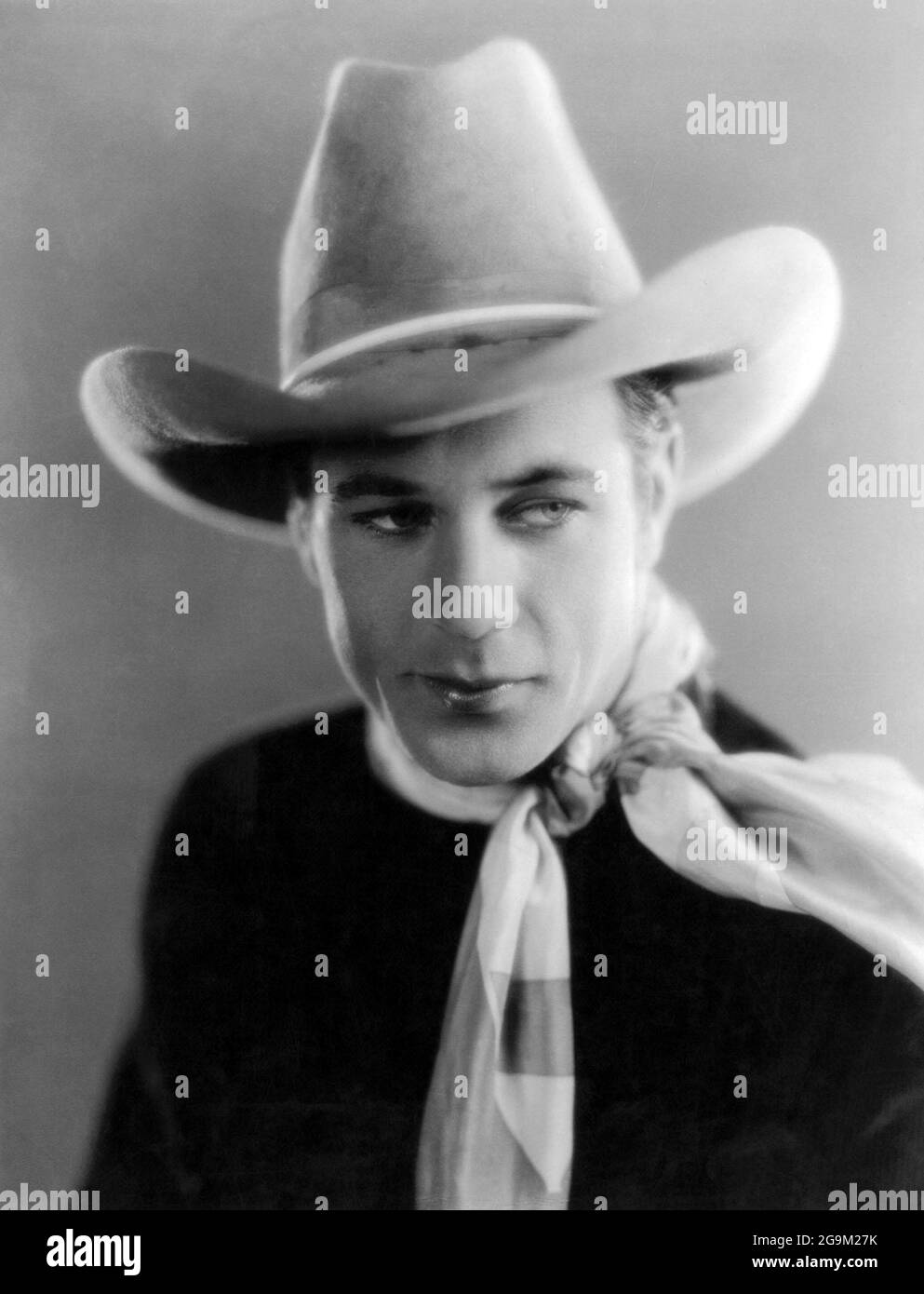 Arthur Ashworth's Instagram, Twitter & Facebook on IDCrawl