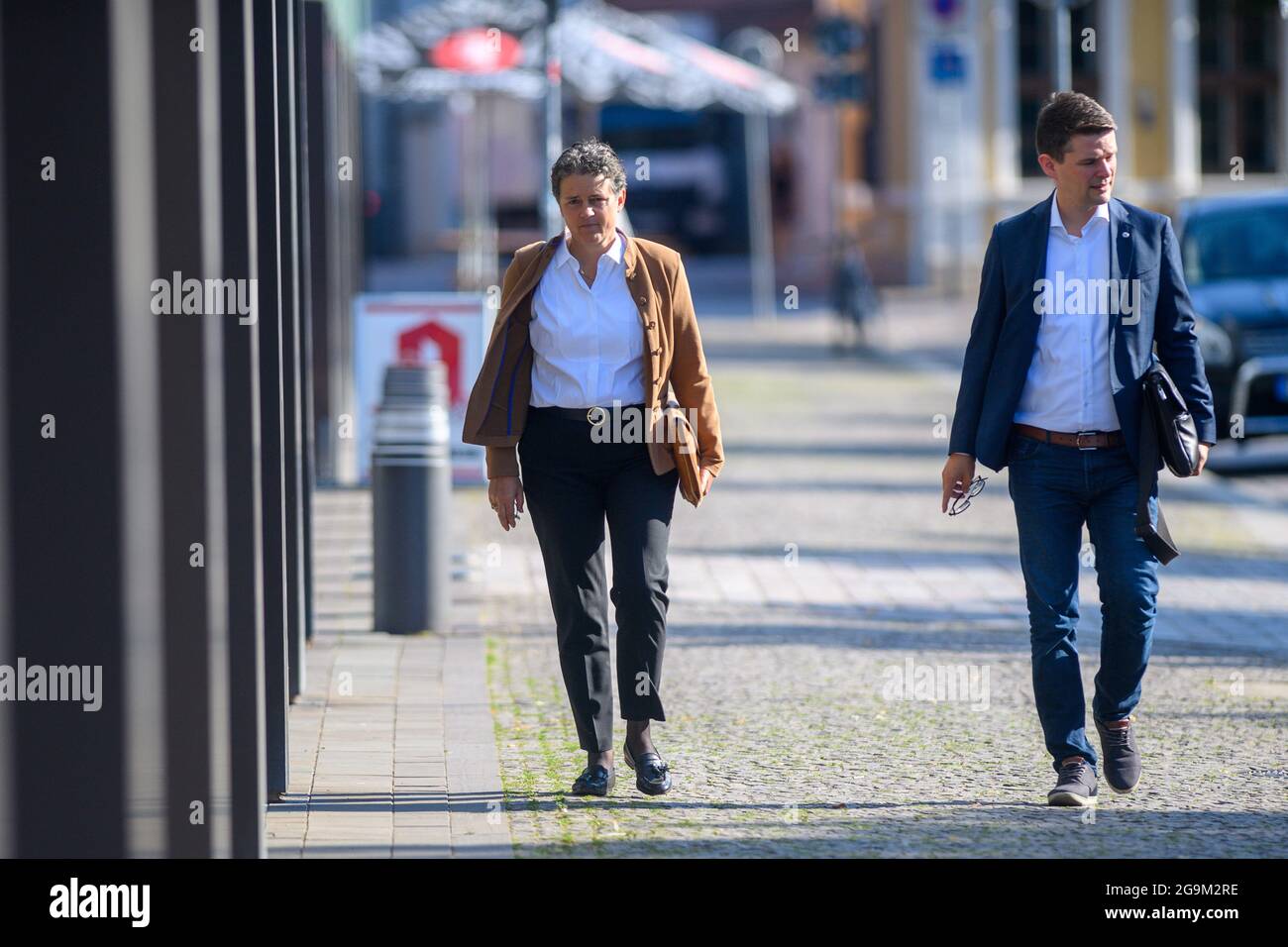 Magdeburg, Germany. 27th July, 2021. Lydia Hüskens (l) and Marcus Faber ...