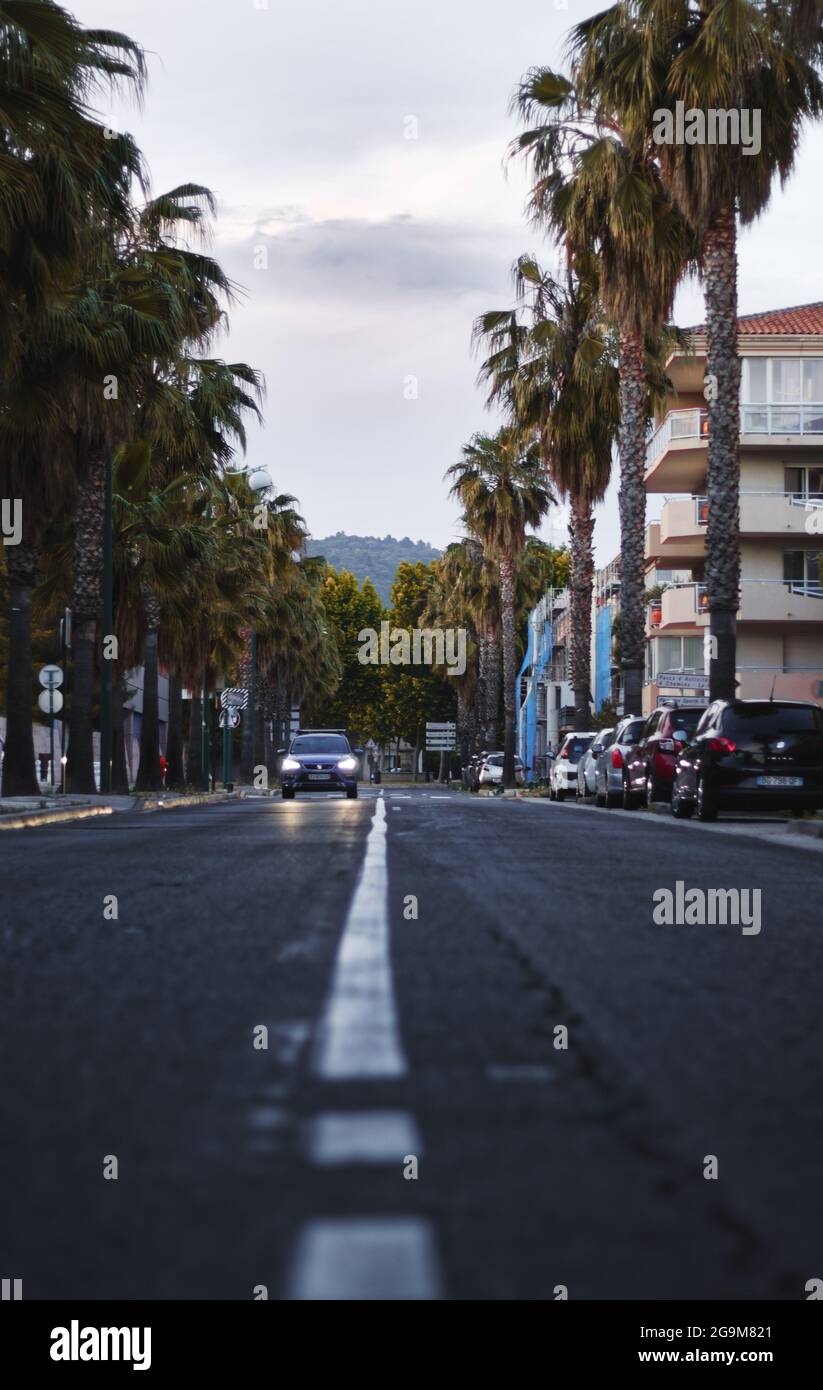 Street moody ambiance Stock Photo - Alamy