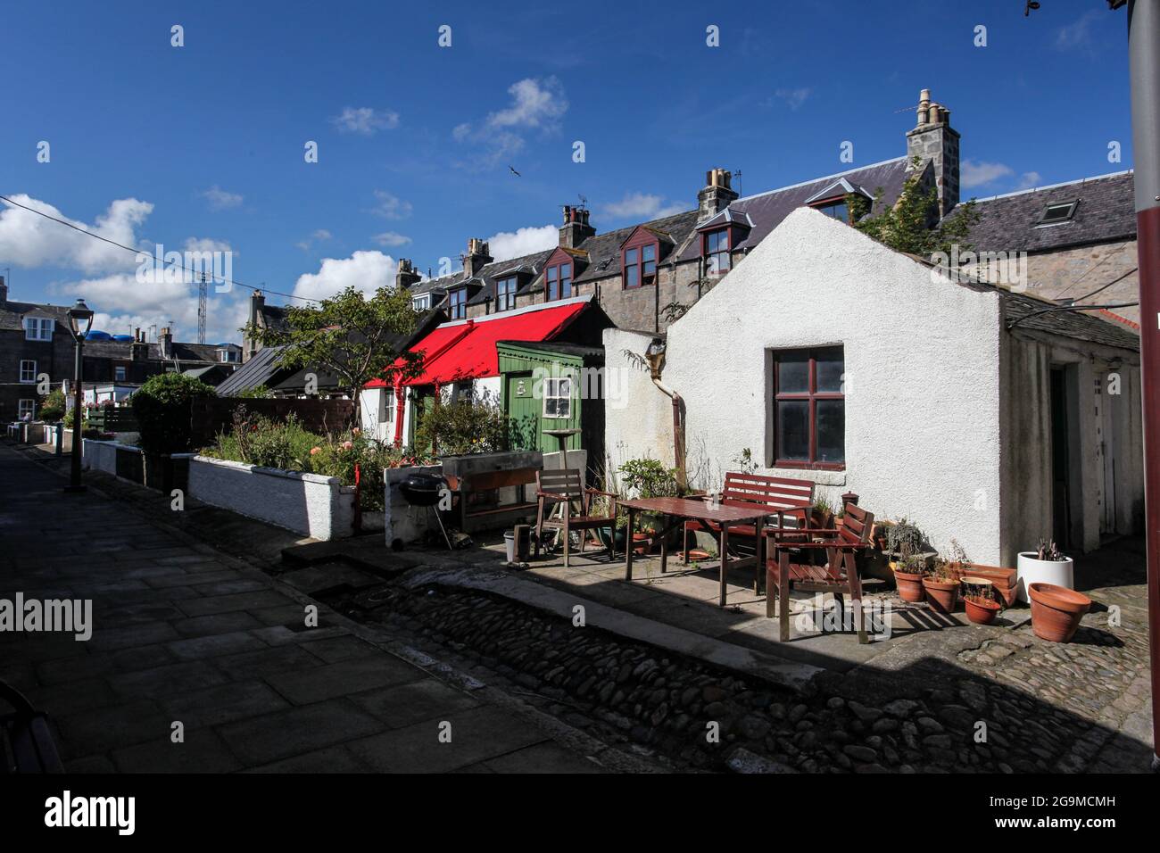 The vernacular architecture of Footdee - a historic fishing village in ...