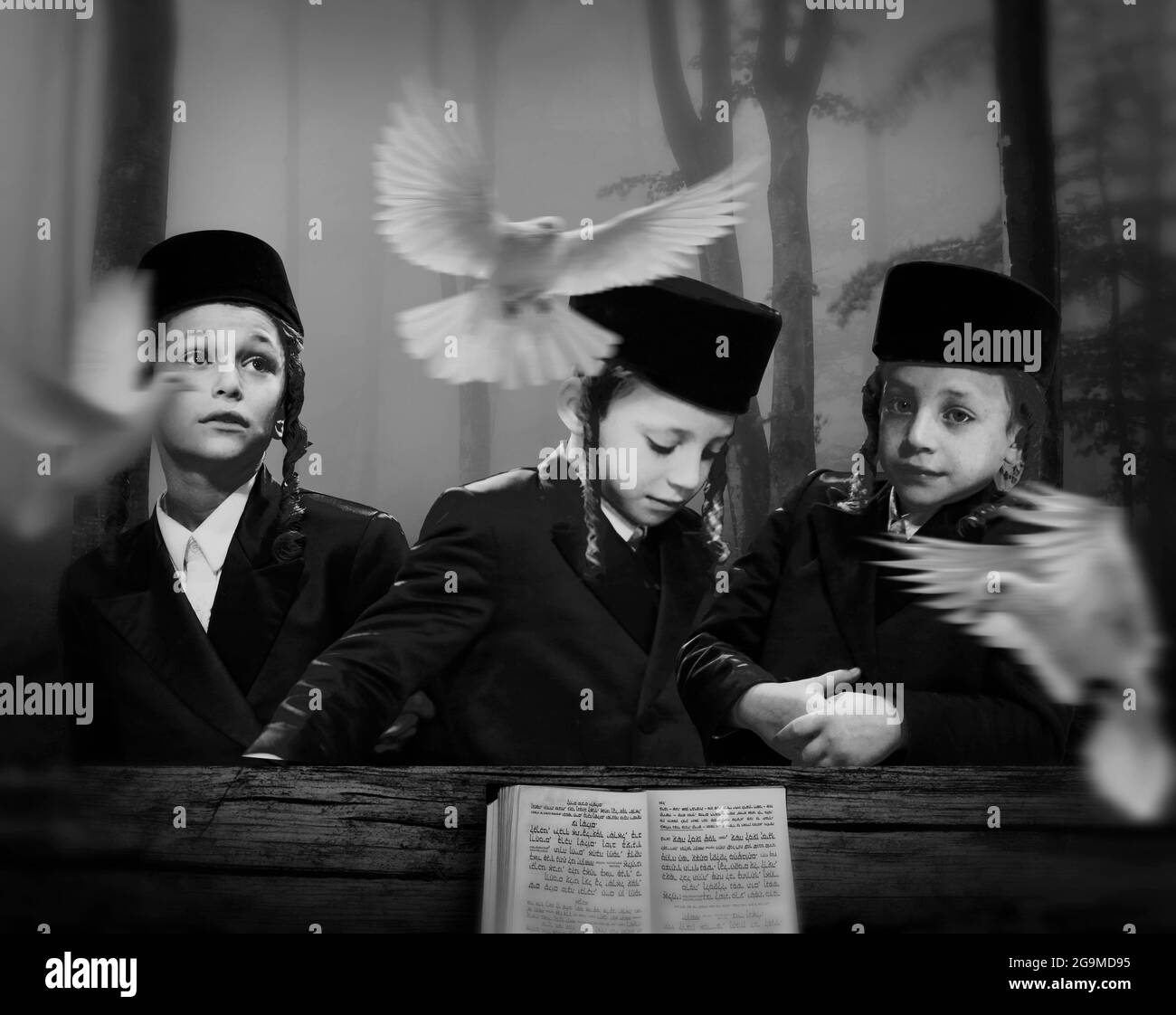 Jewish art Black and White Stock Photos & Images - Alamy